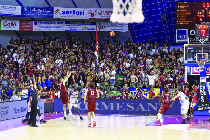 Il campione del basket Michael Bramos raccontato da... Michael Bramos